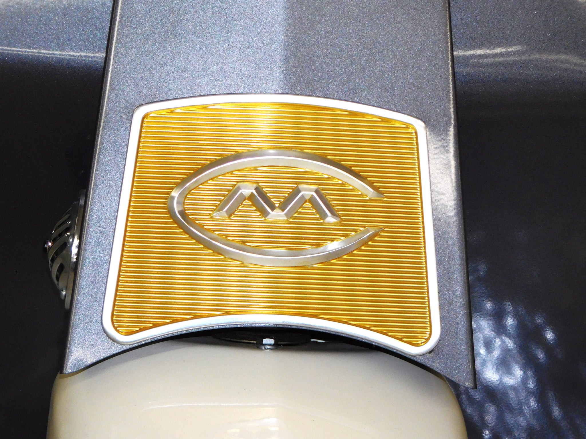 STK 10367 1961 Cushman Pacemaker – Auto Barn Classic Cars