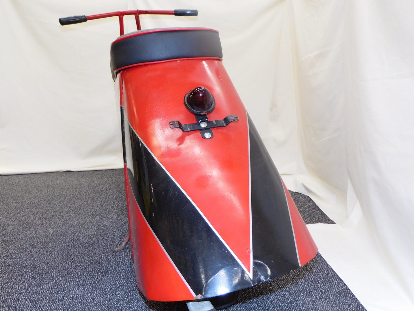 STK 10042 1940s Scootmaster Scooter – Auto Barn Classic Cars