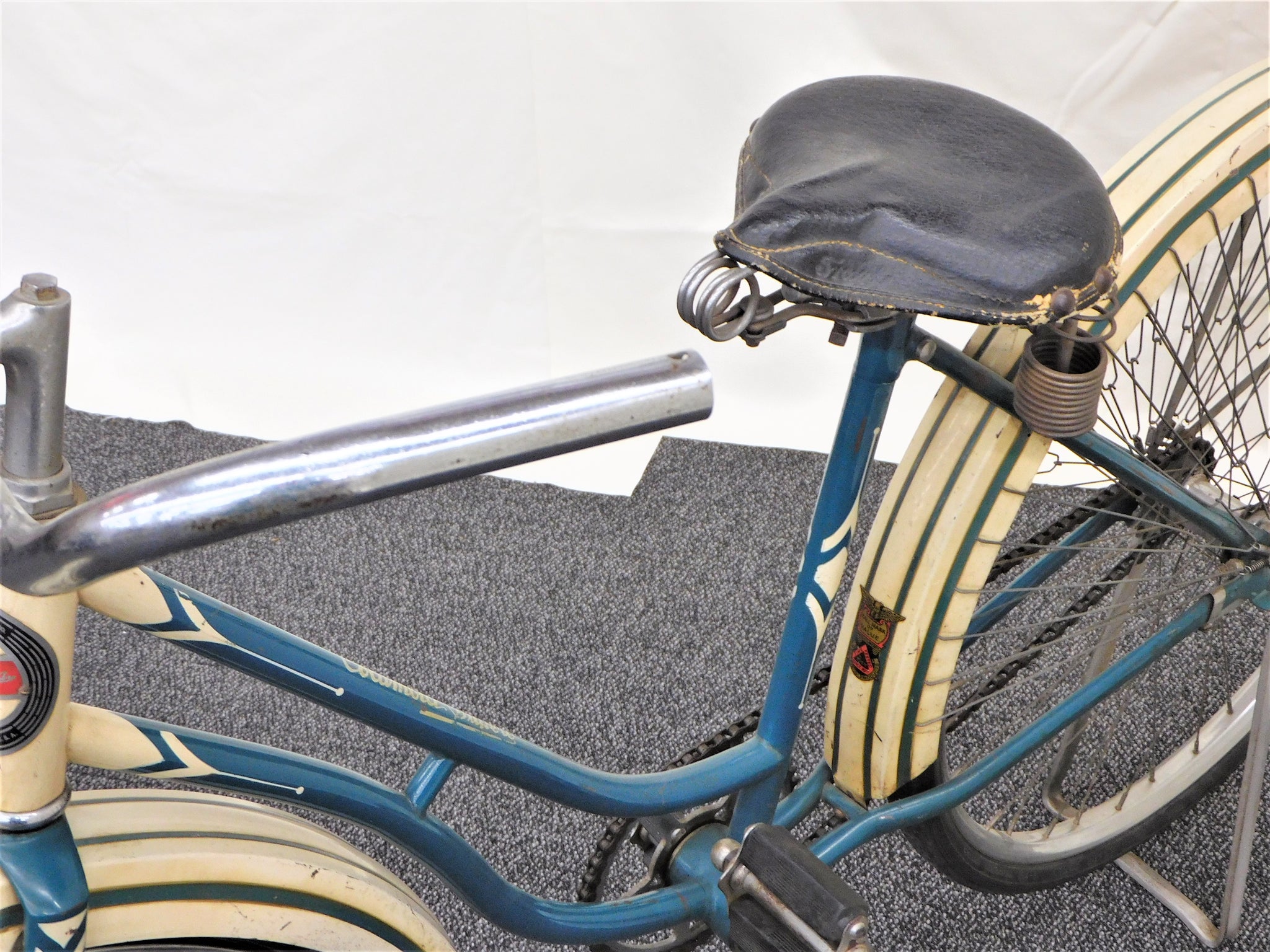 1943 Columbia Superb Bicycle – Auto Barn Classic Cars