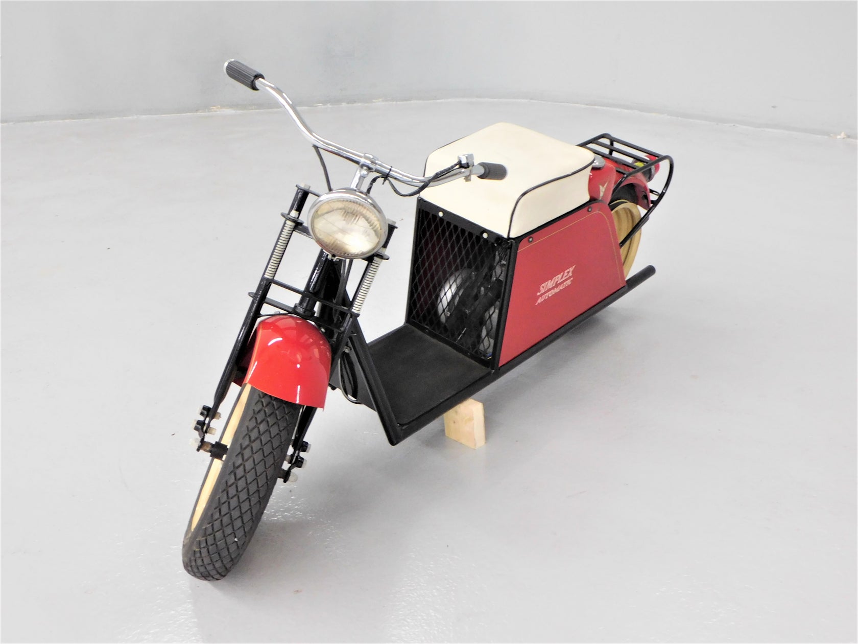 1959 Simplex Automatic Scooter – Auto Barn Classic Cars