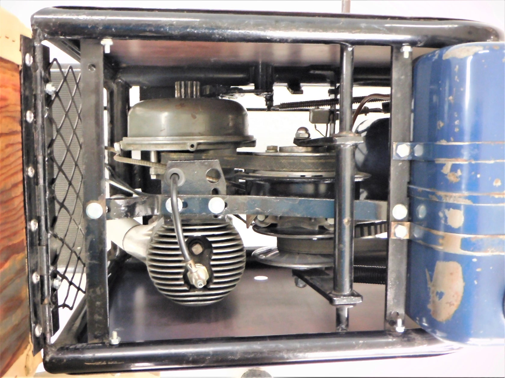 STK 10233 Late 1950's Simplex Automatic Scooter – Auto Barn Classic Cars